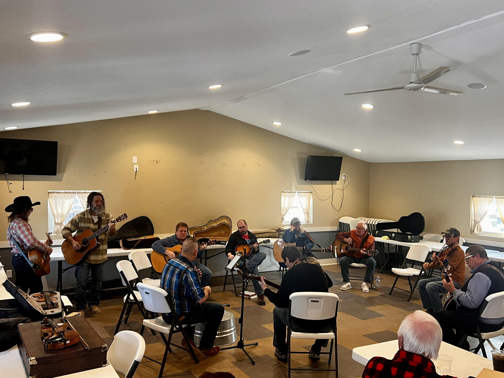 Northern Indiana Bluegrass | NIBGA | Official Site